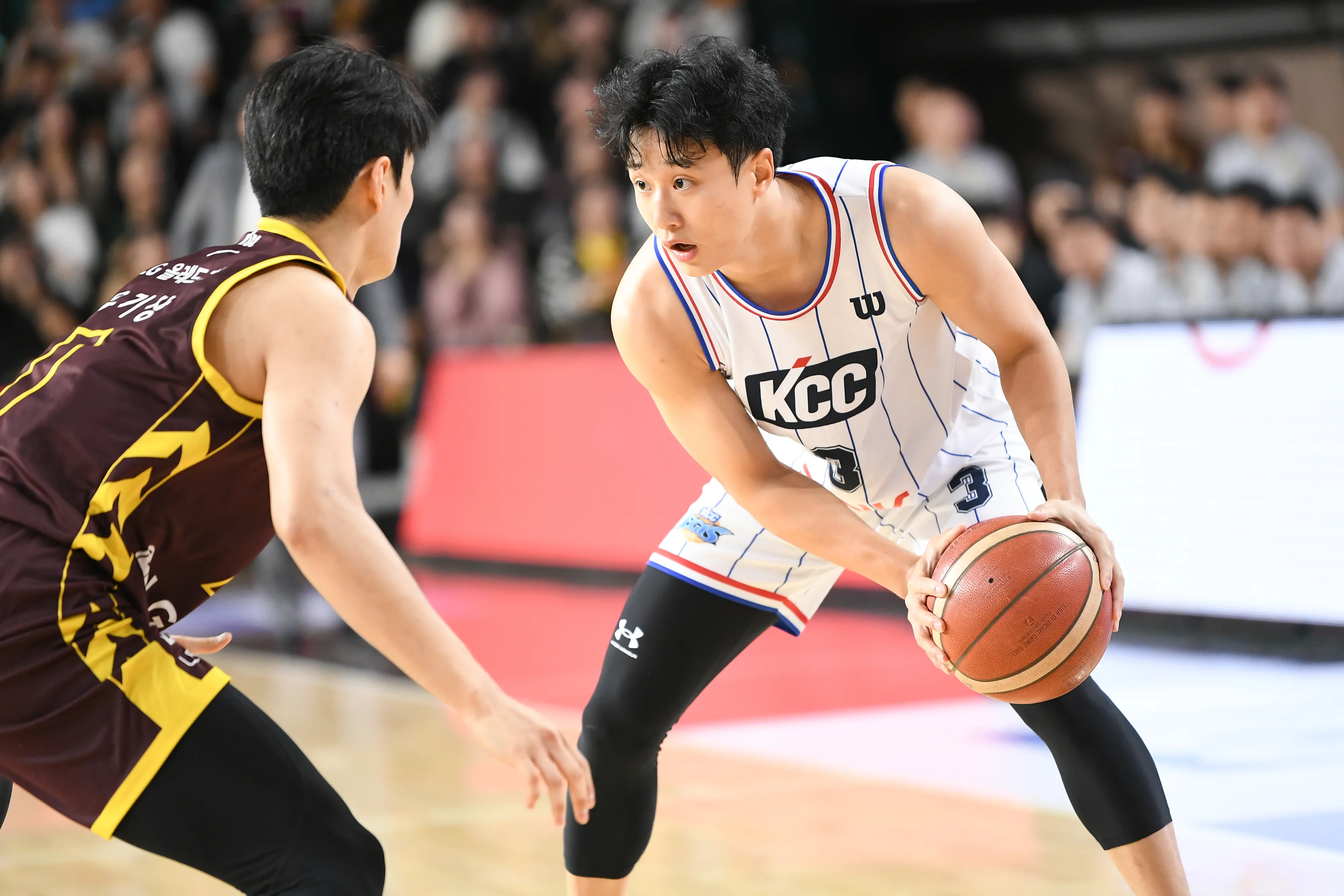 MVP만 3명 이탈, KCC 허웅 ‘무릎 부상’ 3주 진단…“복귀 의지 강해 빨리 돌아올 수도” | 서울Pn