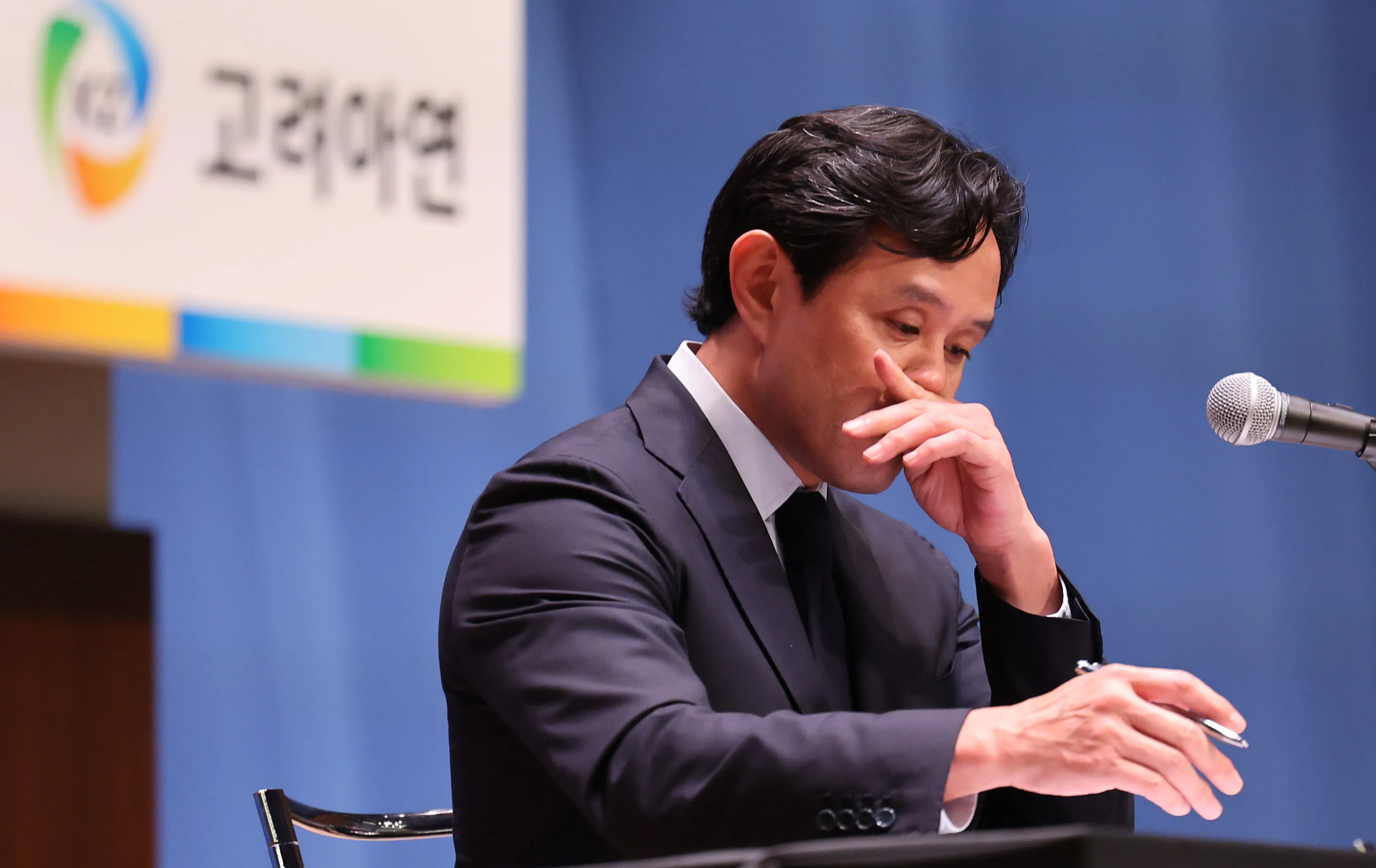 최윤범vsMBK·영풍 연합 경영권 분쟁, 내달 23일 임시 주총서 판가름 | 서울Pn